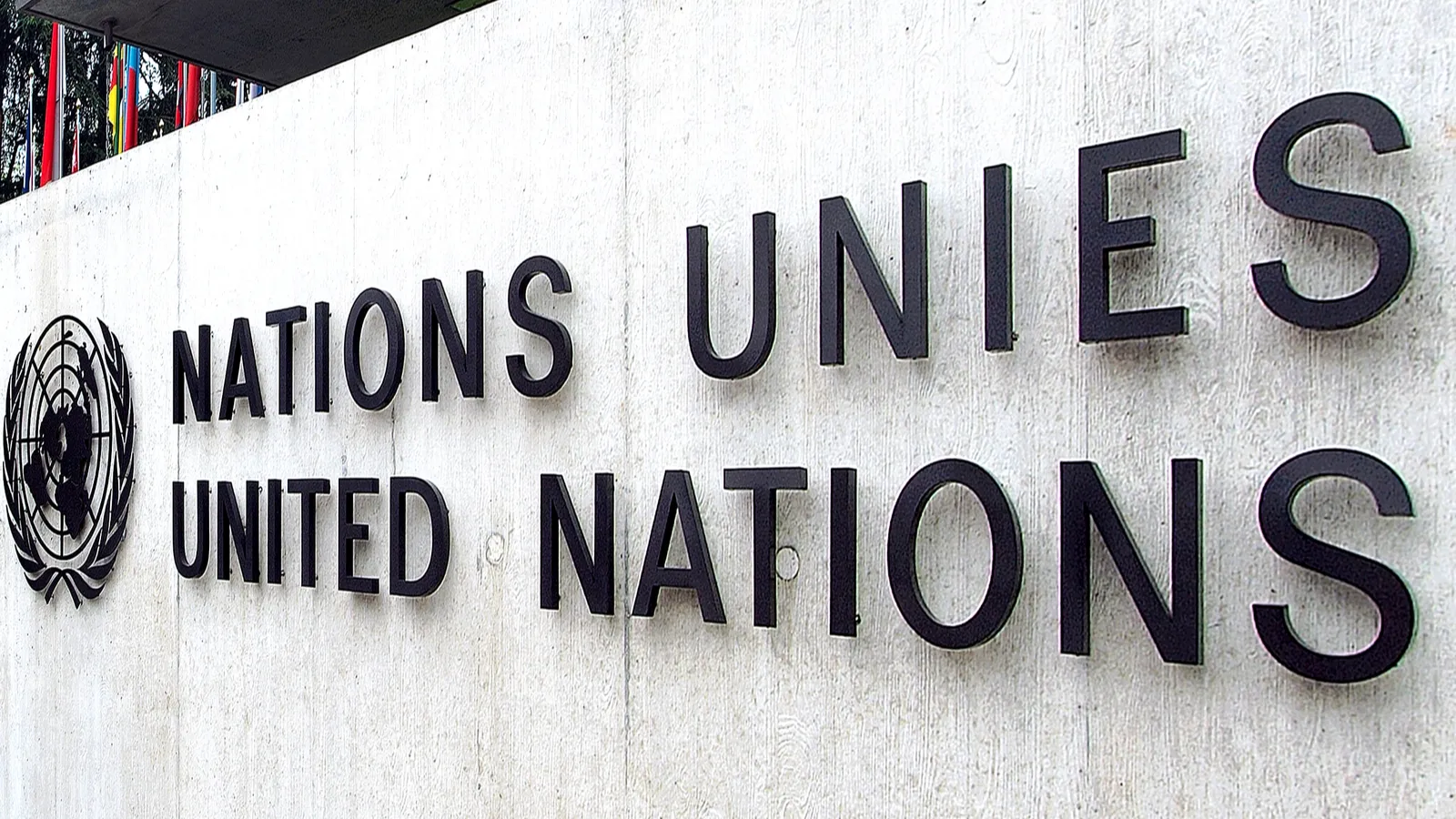 US considers lifting some Cuba oil sanctions ahead of June 30