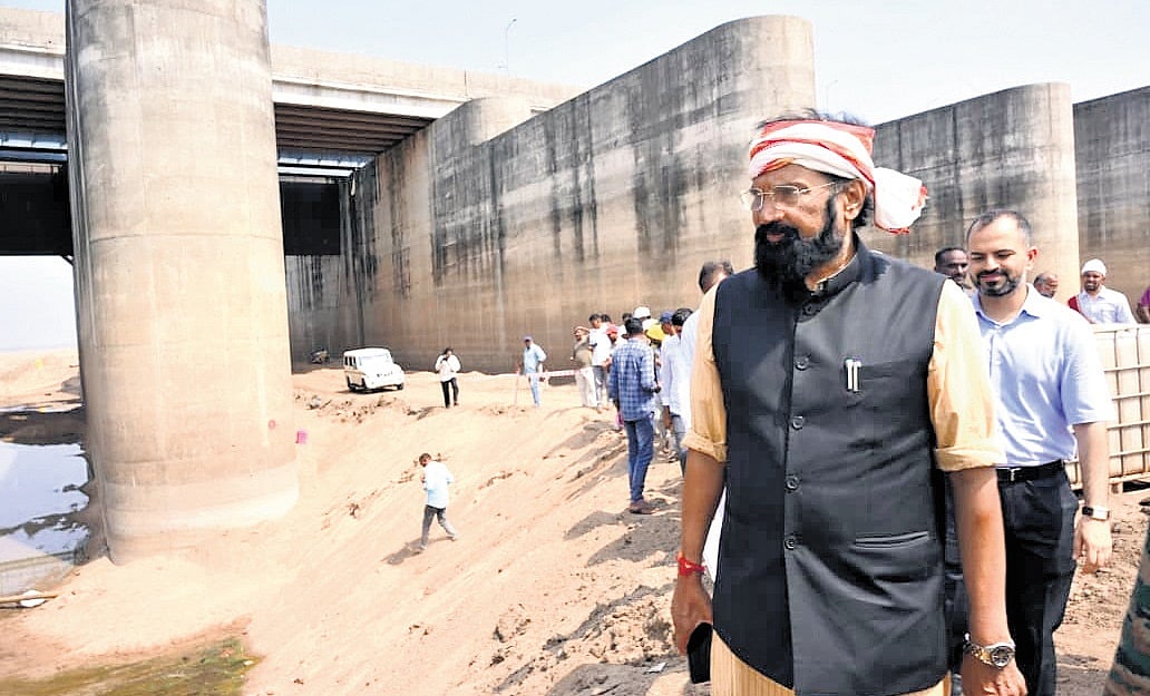 KLIS rehab to be completed by 2027 monsoon, says Minister Uttam