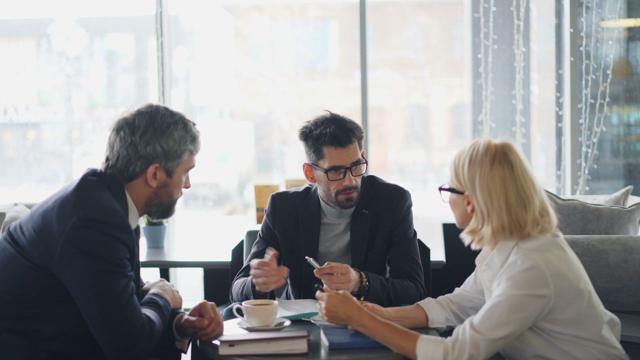 What intelligent people are saying about Anthropic's new IPO