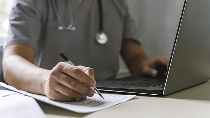 Could AI transform mental health research? New study tests whether LLMs ...