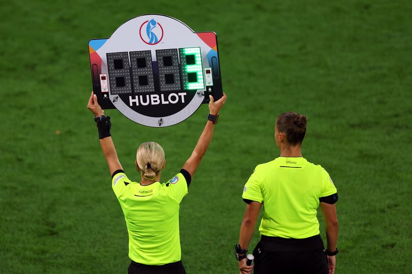 Why does clock not stop in World Cup games and how does added time work?