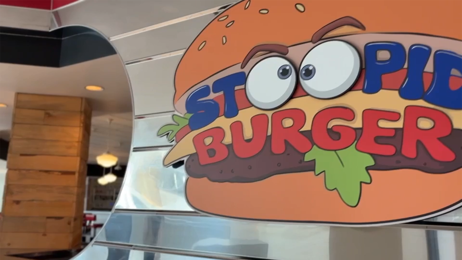 Portland burger shop location shutting down ahead of Lloyd Center closure