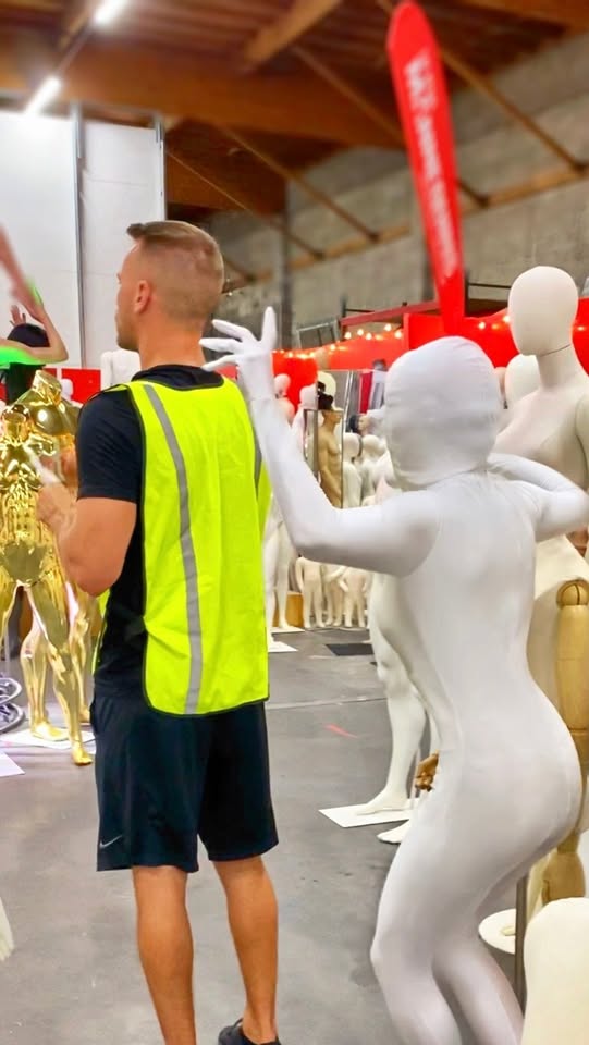 Living mannequin prank surprise challenge
