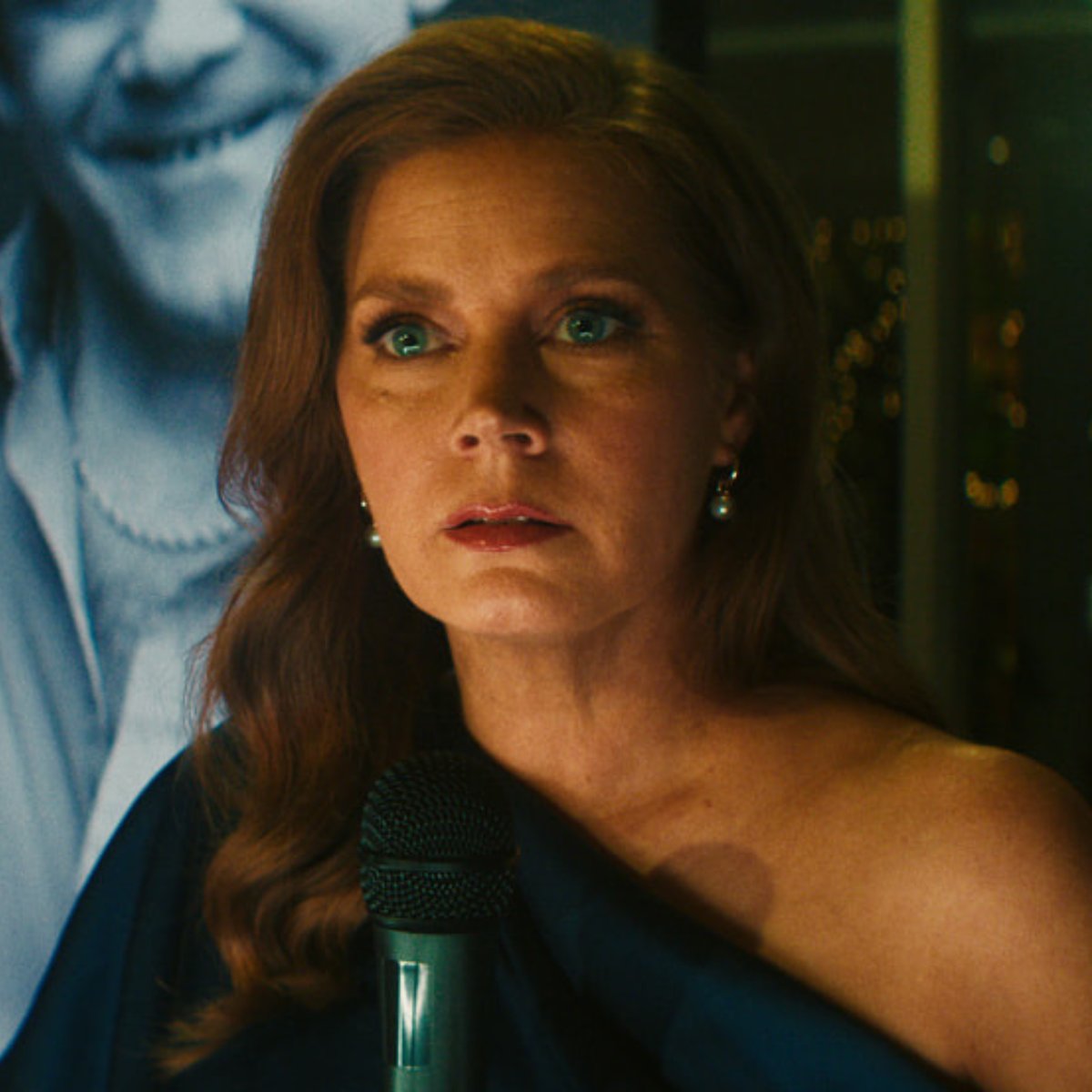 Amy Adams' remake of this iconic 90s thriller is better than the original