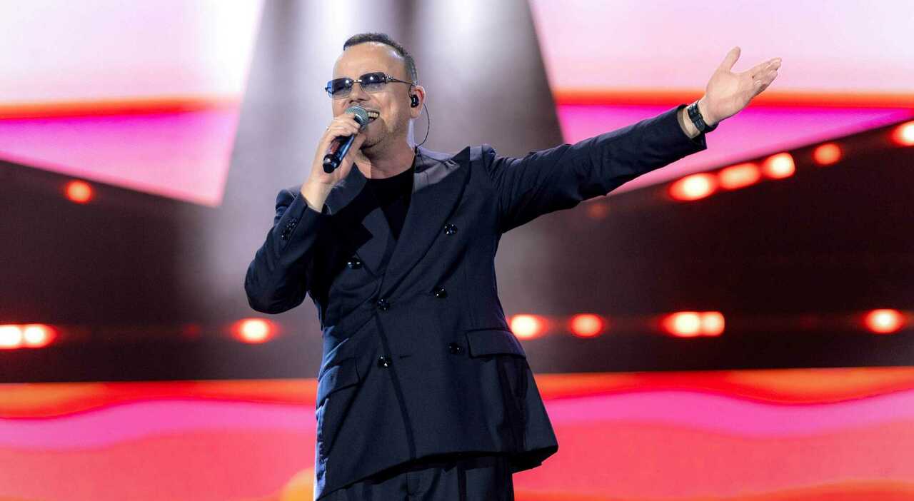 Gigi D'Alessio, scaletta concerto Reggia di Caserta. Orari, parcheggi e ...