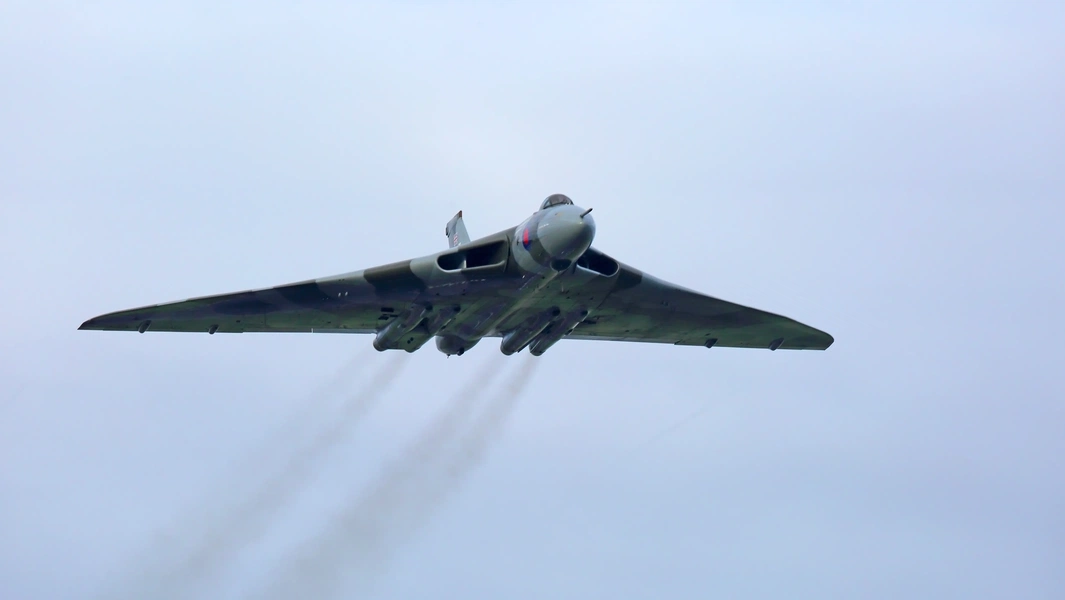 10 military bombers that failed to deliver