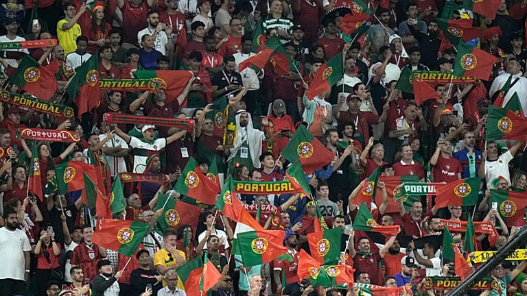 Naklejki, koszulki i piwo: mundial 2026 może przynieść Portugalii do ...