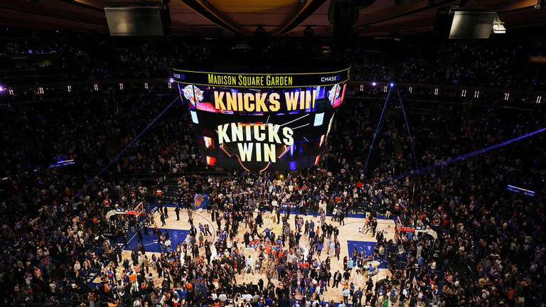 Right hand from God: OG Anunoby sends Madison Square Garden into ...