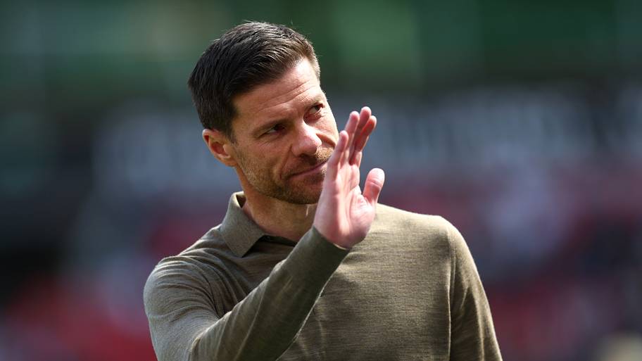 Xabi Alonso told to make Liverpool defender first big Chelsea signing