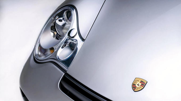 Porsche 996 GT2: The last analog widowmaker sports car