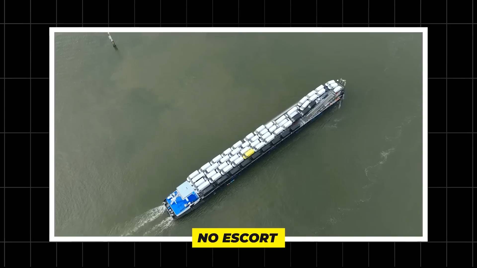 Hundreds of pirates attack a US warship and pay the deadliest price
