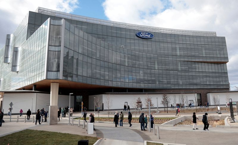 Ford to recall more than 548,000 US vehicles over defective center console