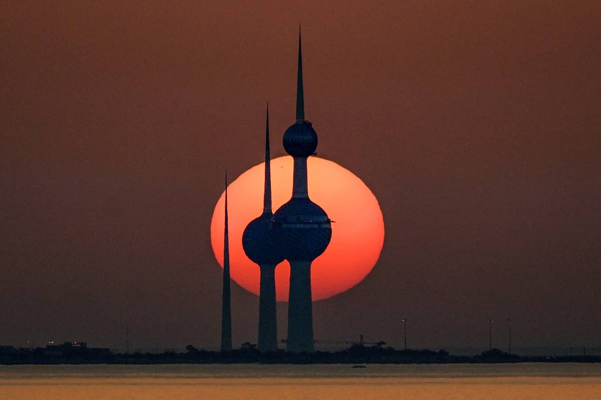 Kuwait reopens airspace after Iranian attacks: Civil Aviation body
