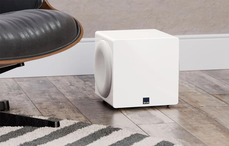 Caisson de basses SVS 3000 Micro RlEvolution : 1 200 W dans un cube