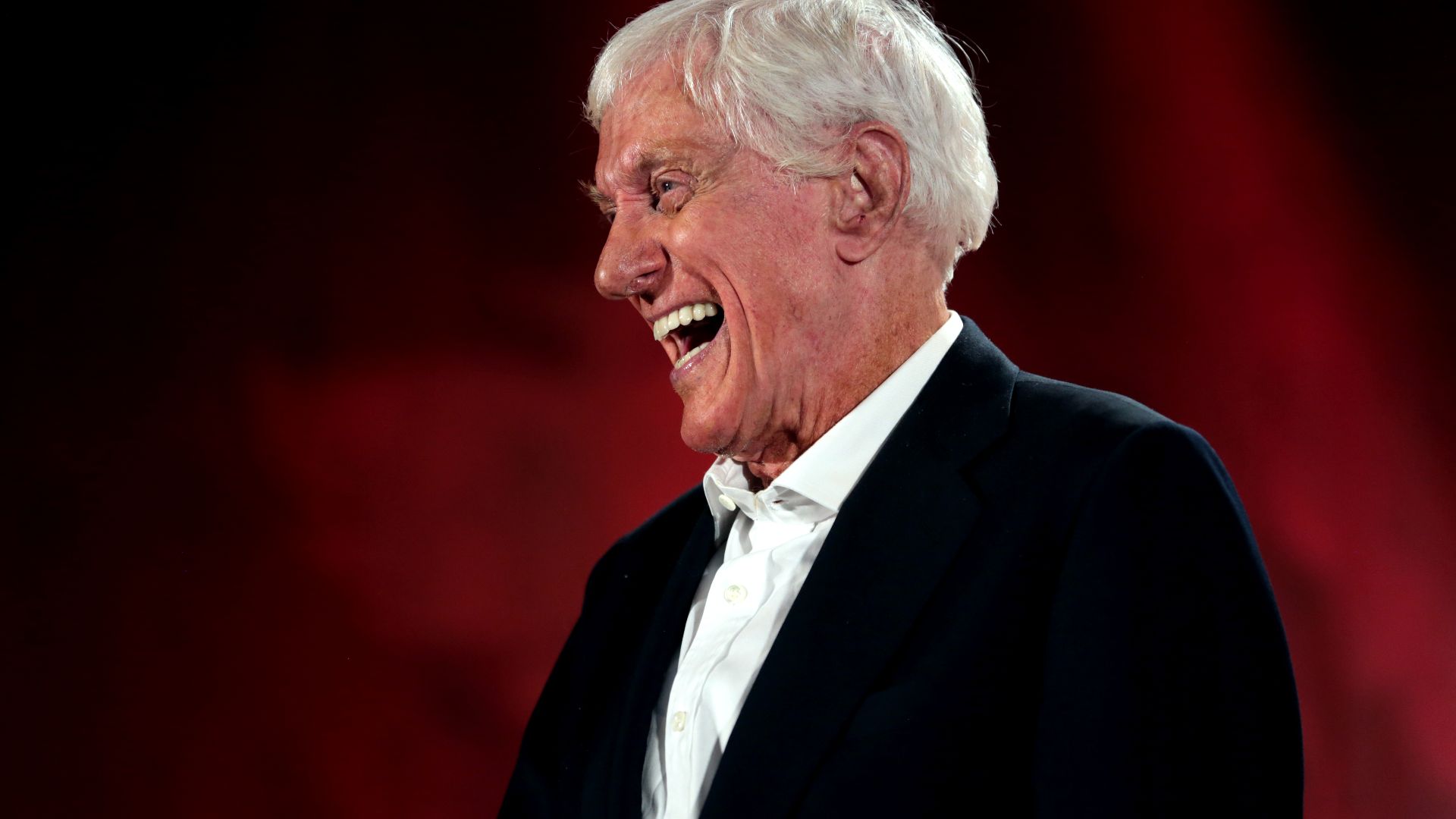 At 100, Dick Van Dyke shares the exact daily routine behind his longevity