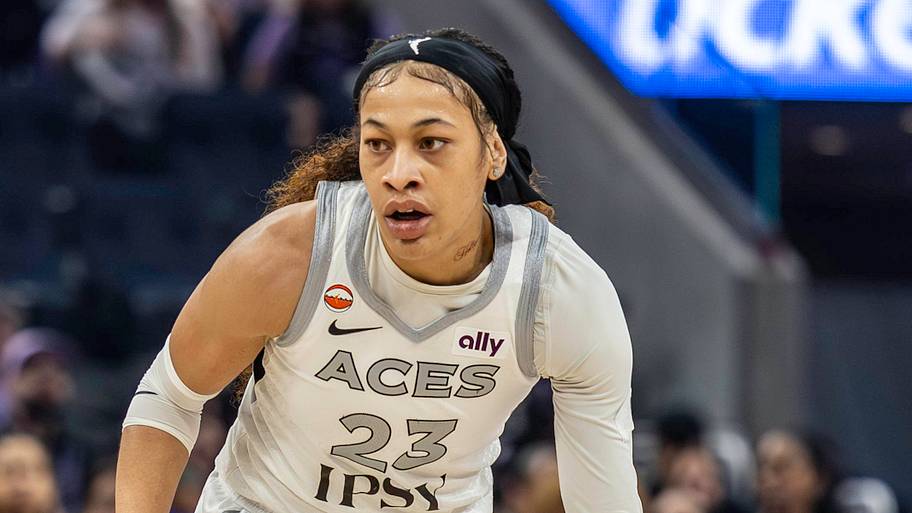 Candace Parker's advice to Chennedy Carter comes from Aces experience