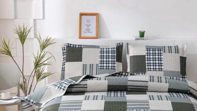Get Walmart's lightweight $29 patchwork quilt set for comfortable ...