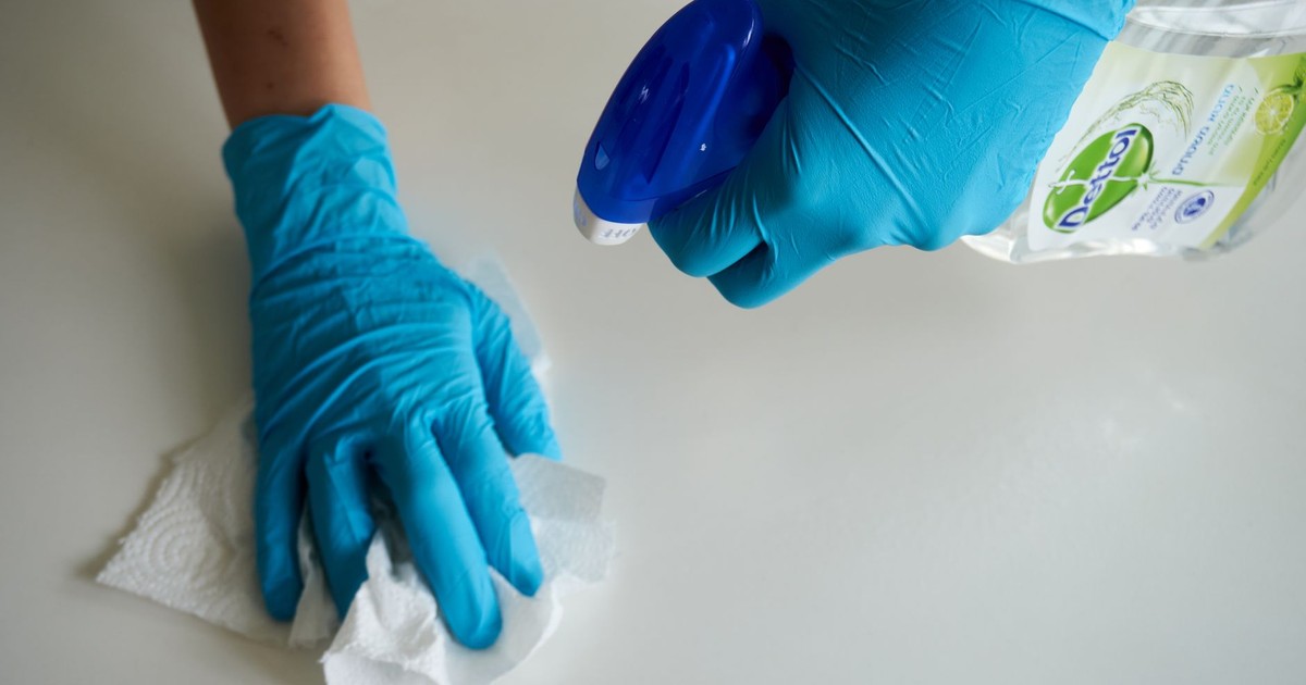14 things in your home that you should never use disinfecting wipes on