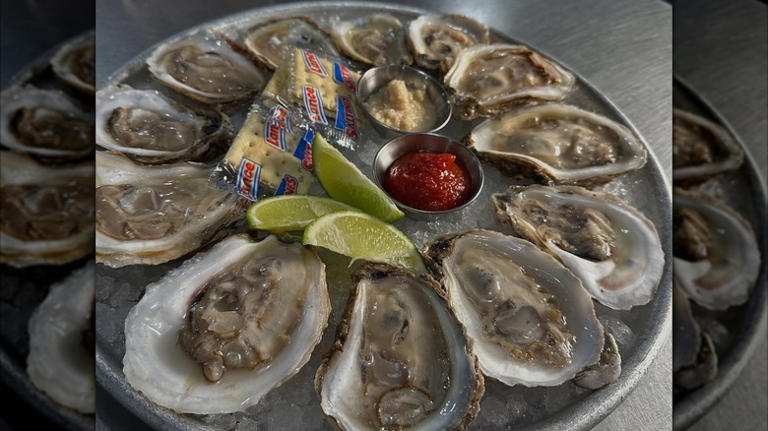 The 14 best Florida restaurants featured on Diners, Drive-Ins and Dives