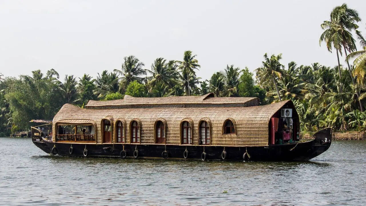 8 Kerala hill stations that are perfect summer escape: From Munnar to ...