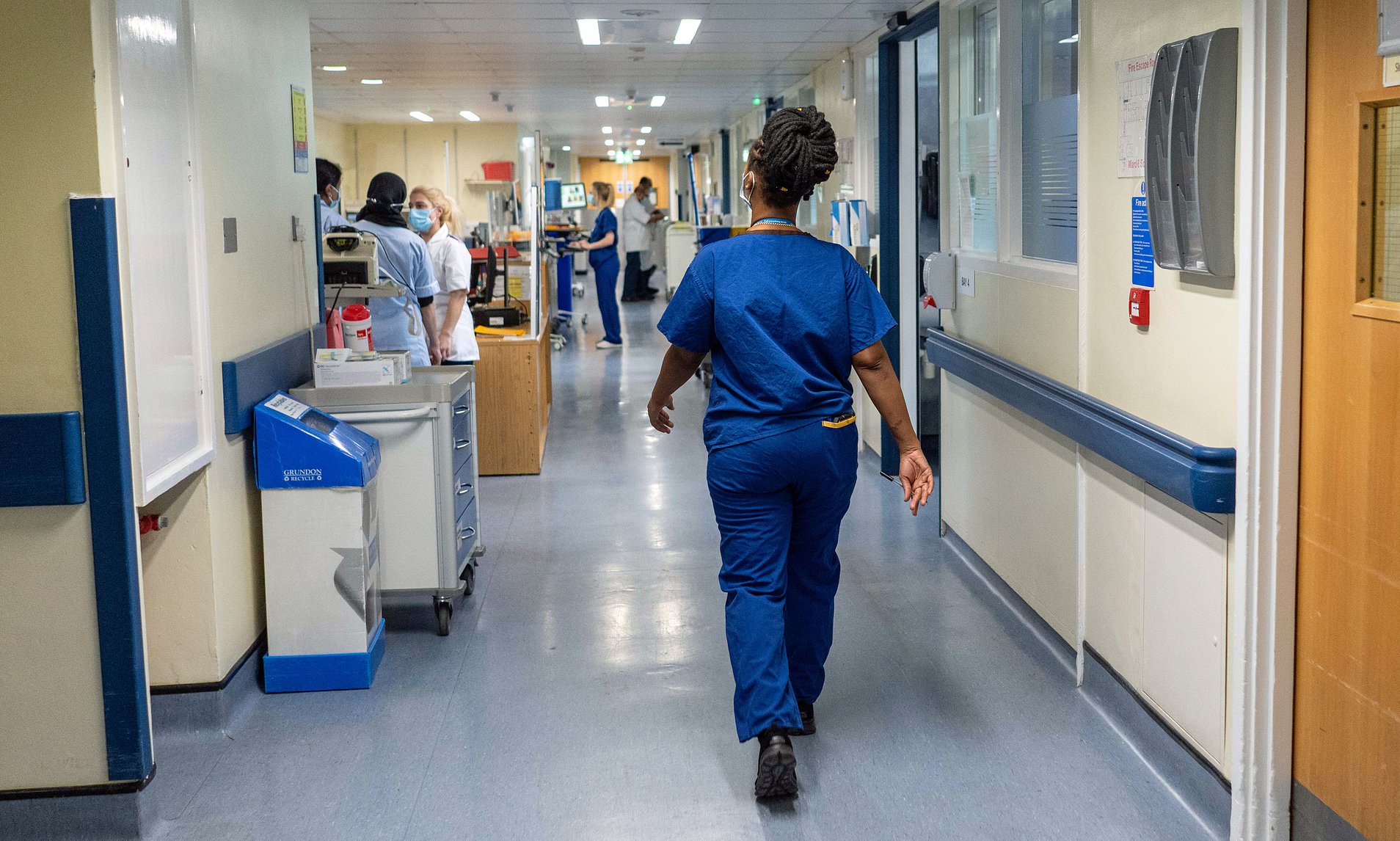 New NHS figures reveal May heatwave was as stressful on A&E departments ...