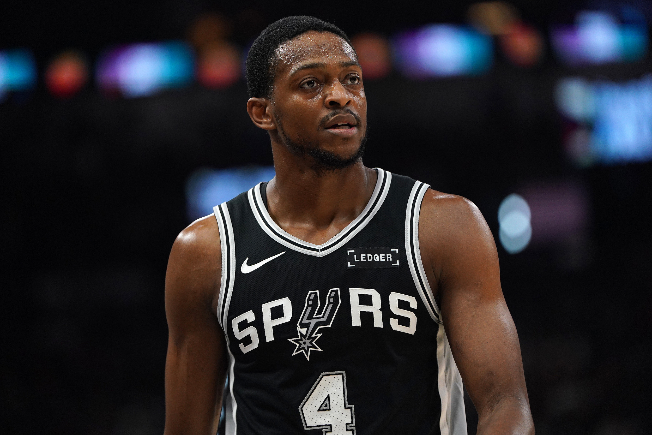 De'Aaron Fox explains baffling decision late in Spurs' NBA Finals ...