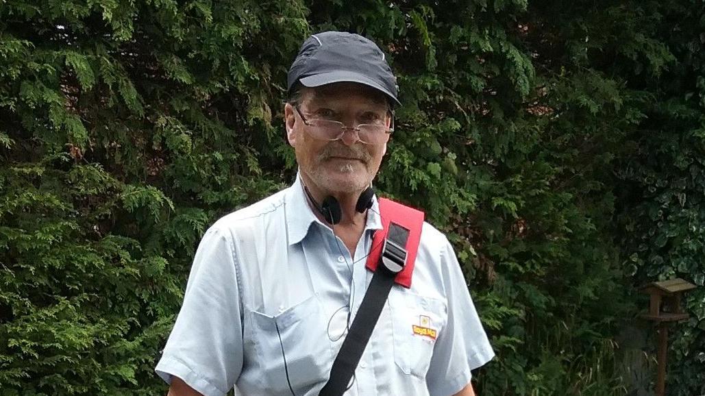 Community hosts retirement party for popular postie
