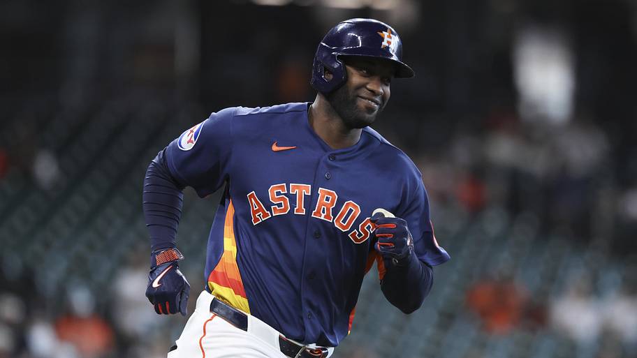 White Sox reporter fans trade deadline flames with blockbuster Astros deal
