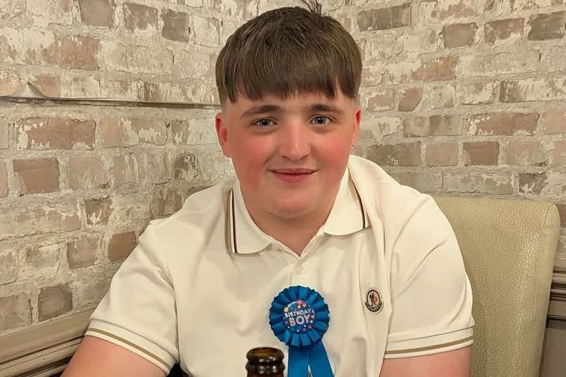 Scots teen dies in Benidorm as dad blames dodgy 'vape oils'