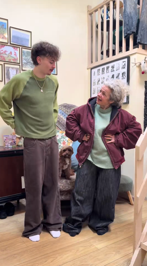 Fun outfit ideas styling mom in oversized clothes