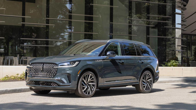 2026 Lincoln Aviator