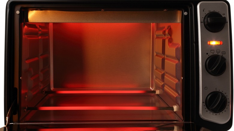16 common mistakes people make with toaster ovens