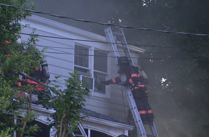 Fire extinguished after Tarrytown house blaze claims one life overnight