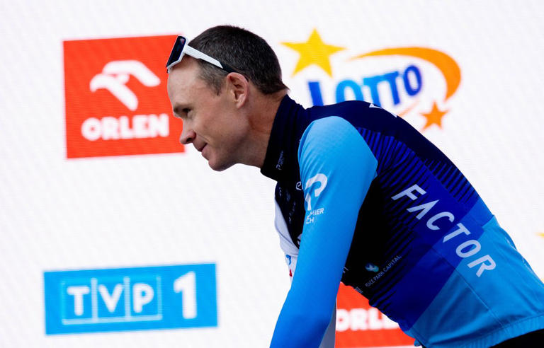 Sans équipe, Chris Froome va participer à une course de water bike sur ...