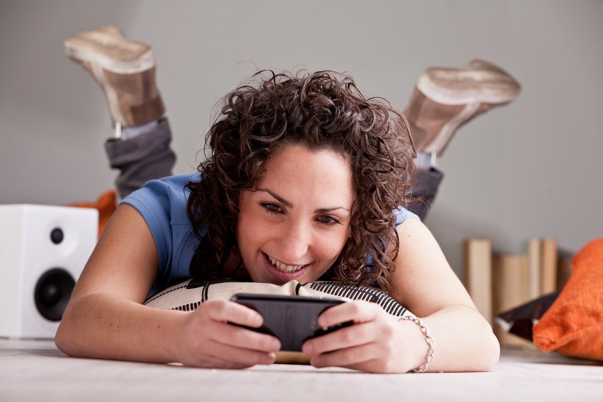 Here's what actually changes when your credit score hits 800