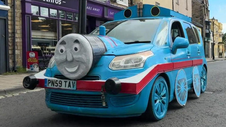 Thomas the Tank Engine banger sets off for the Med