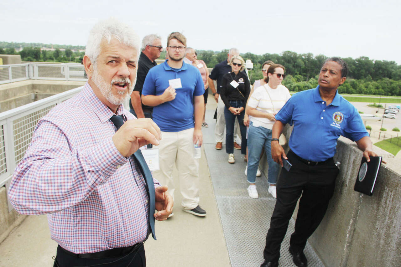 FreightWeekSTL tour highlights Mel Price Lock and Dam infrastructure