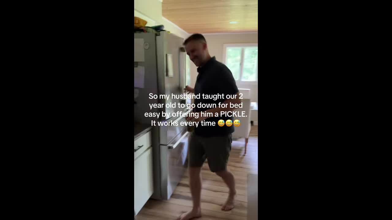 Parents share bizarre hack they use to get their 2-year-old to sleep ...