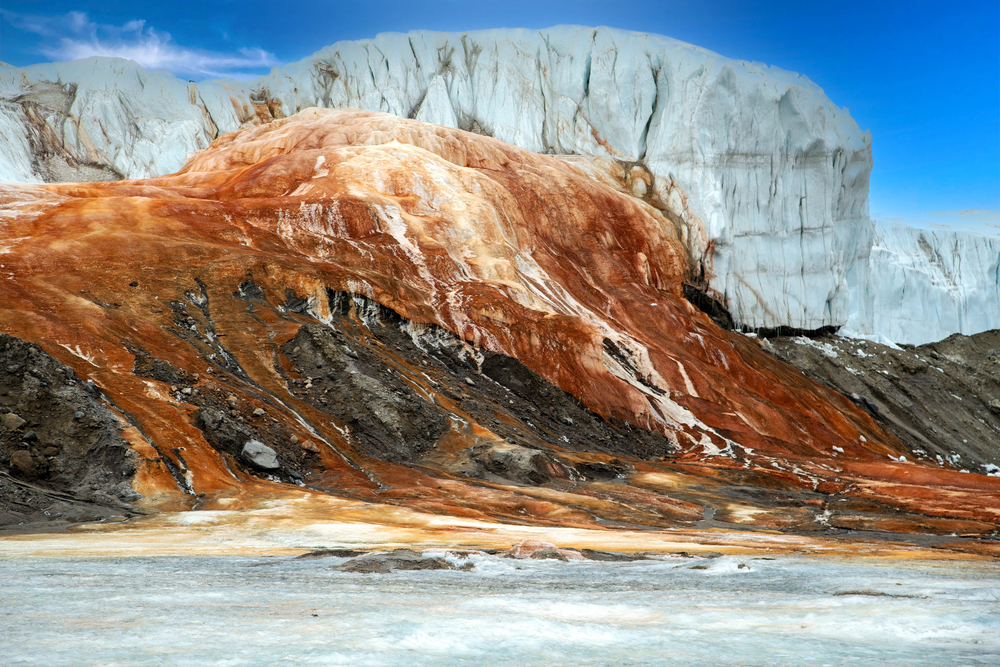 17 geographic mysteries that still baffle scientists