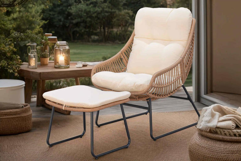 These 10 comfortable outdoor chairs are weatherproof and add a stunning ...