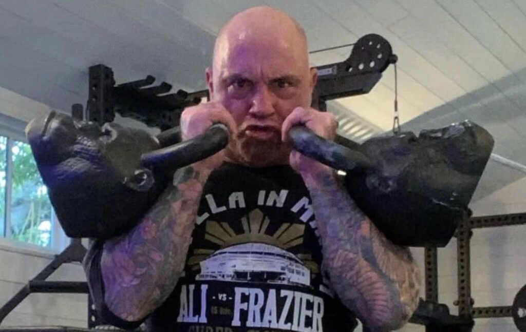 Inside Joe Rogan’s training system, inspired by kettlebell & hot yoga at 58