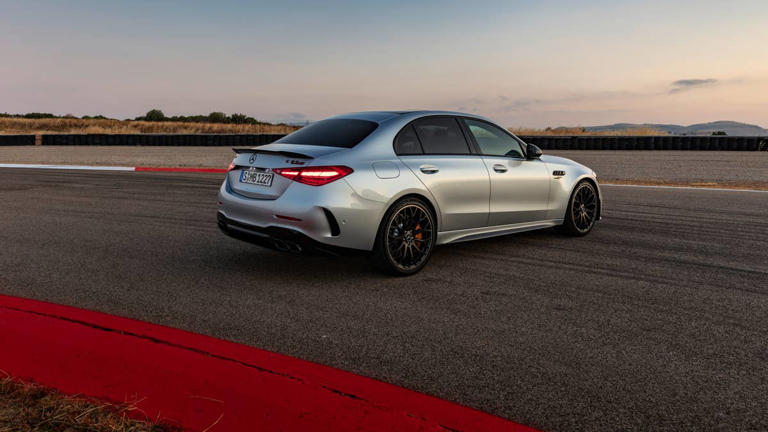 BMW M3 vs. Mercedes-AMG C63 S E Performance: 5 key differences