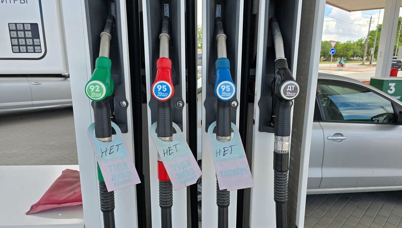 Fuel stations in Crimea run dry after fresh night of Ukrainian drone ...