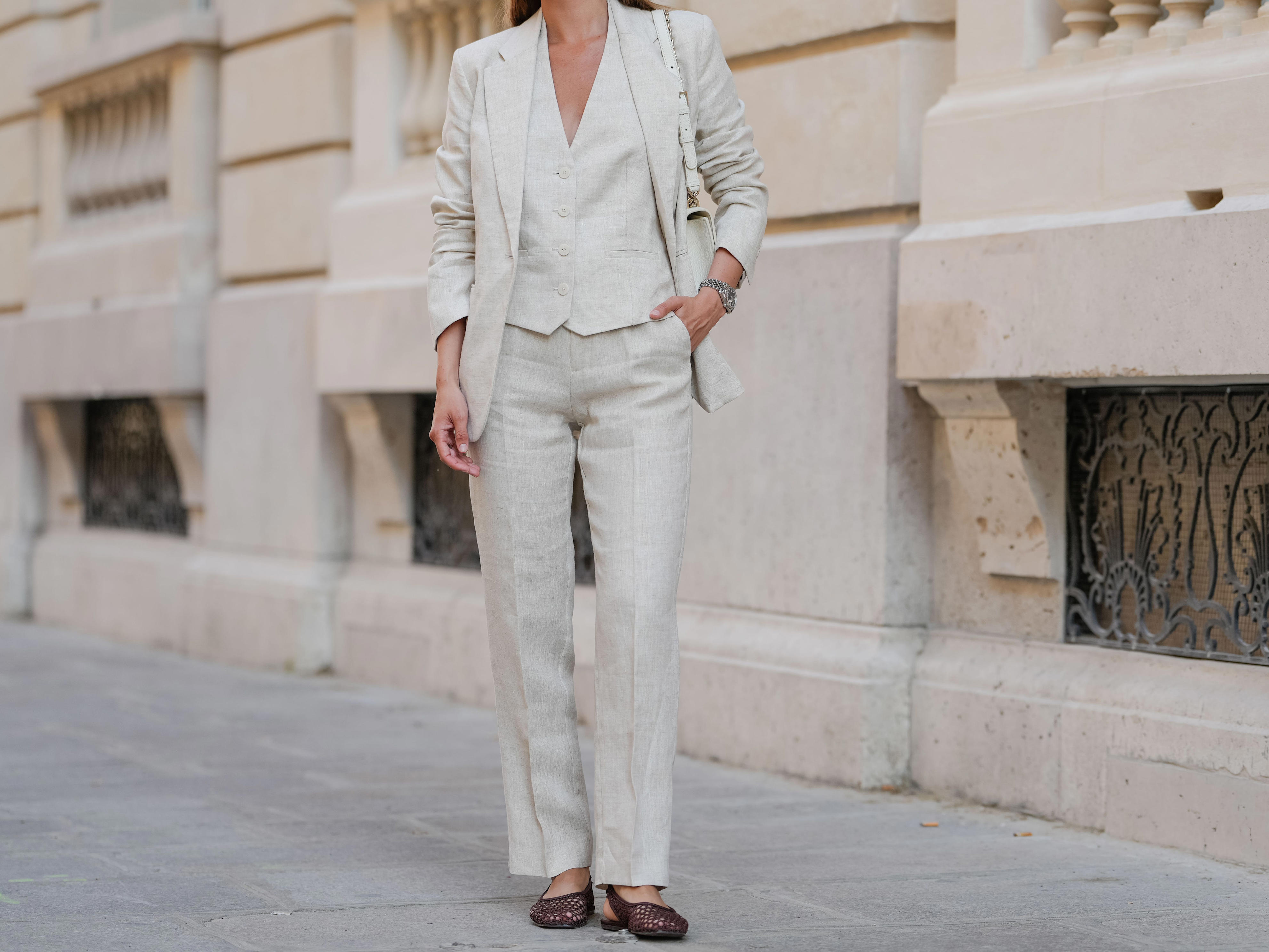6 staples that will take over office fashion this summer — and 5 that ...