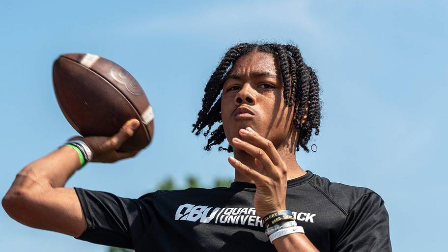 USC Trojans to host key visit with four-star quarterback recruit