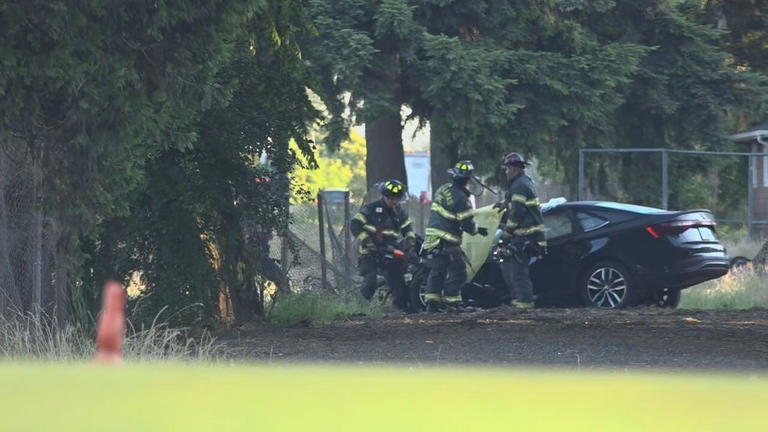 Authorities investigate fatal crash on I-205 near Highway 212 interchange