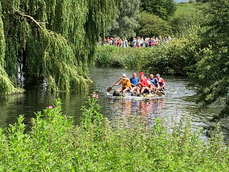 Paddleboarders and raft builders wanted for Olney Riverfest 2026