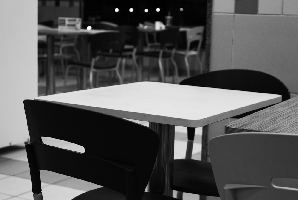25 cruise ship dining hacks that frequent cruisers use every single voyage
