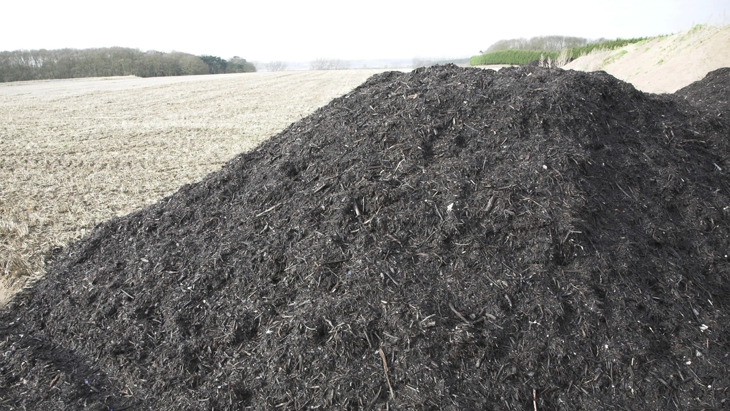 Gardeners explore residue recycling as compost alternative