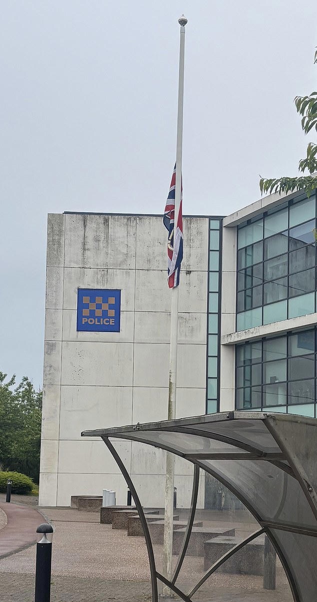 Police officer, 19, is killed after stopping at scene of suspicious ...